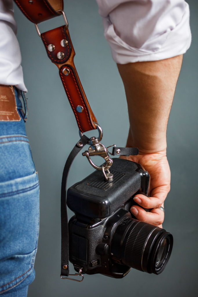 Sunburst camera harness with stiching - DesiredLeather