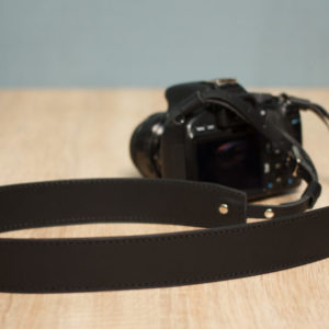 Leather neck camera strap - DesiredLeather